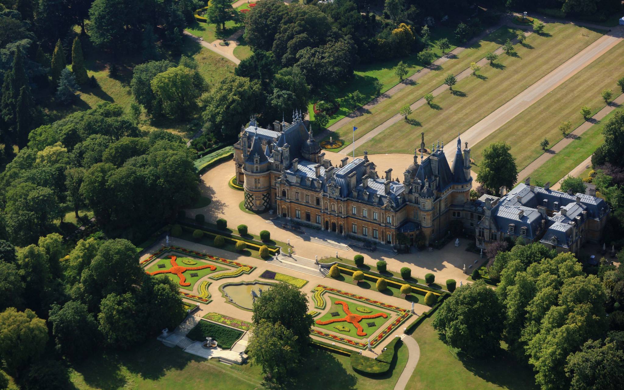 Waddesdon Manor unveiled as the fairy-tale castle starring in Amazon ...